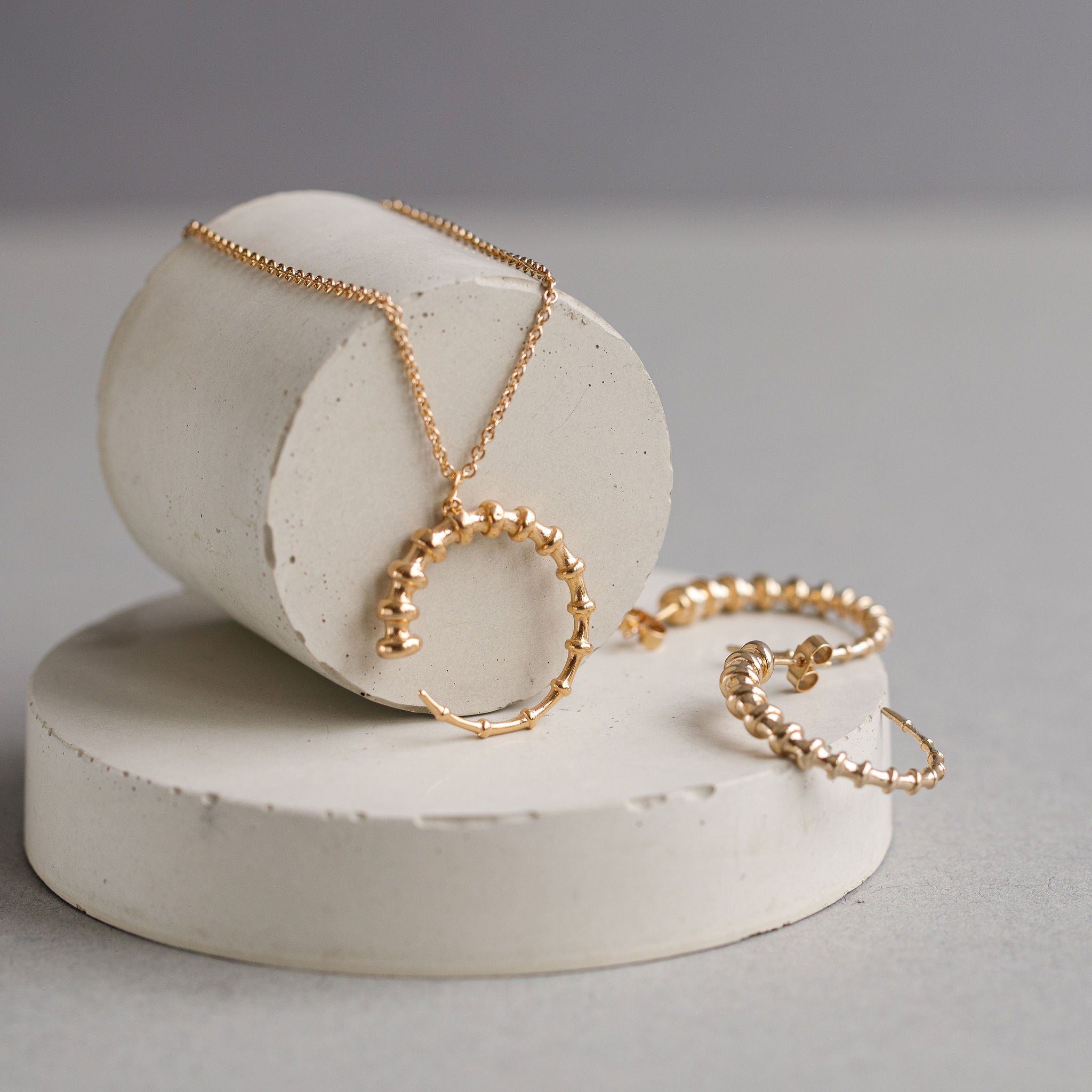 Gazelle Collection Gold Round Statement Pendant – BOO Jewellery